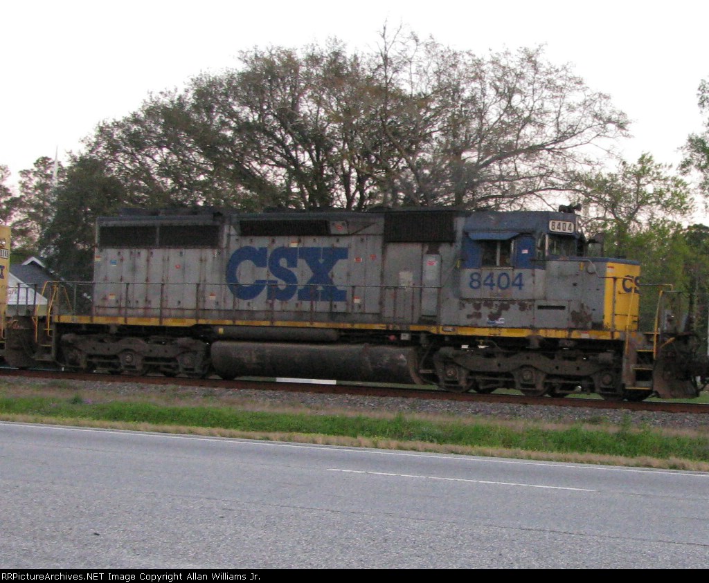 CSXT 8404